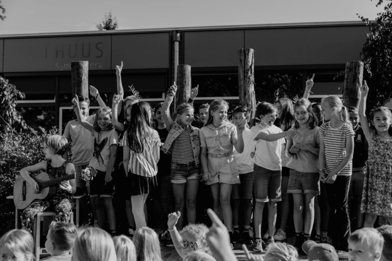 Human Dynamics - IKC 't Holthuus